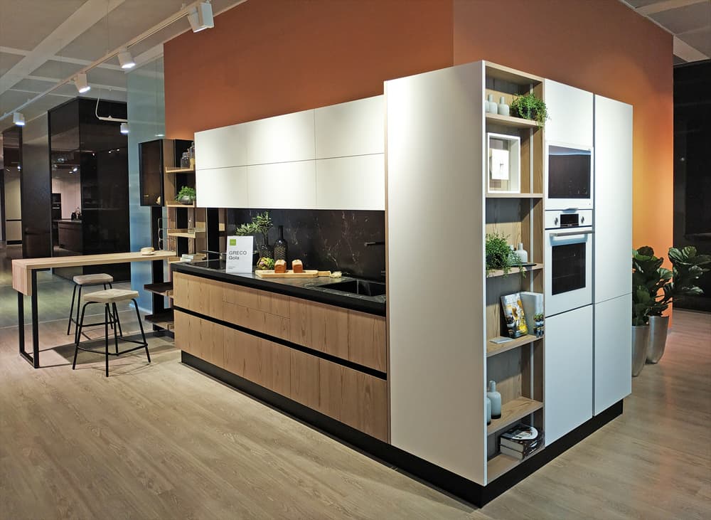 Встраиваемый Smart телевизор для кухни AVS240WSWF (AVS240WS White ...